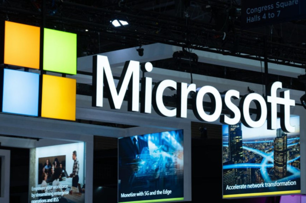 TickerTracker | Investing in Microsoft 20 Years Ago: A Look Back at the ...